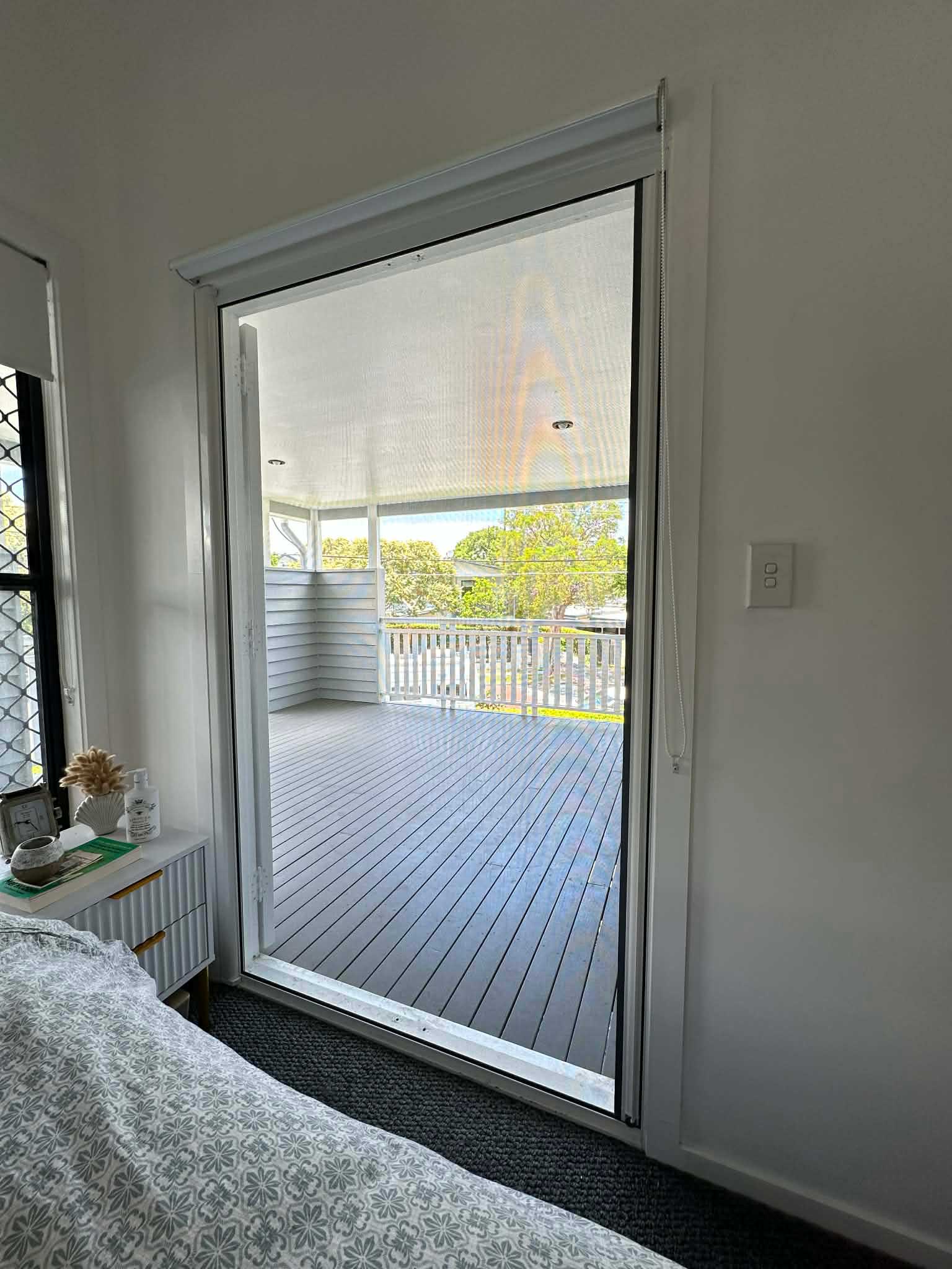 Buy Retractable Fly Screen For Doors – Ezy Screens